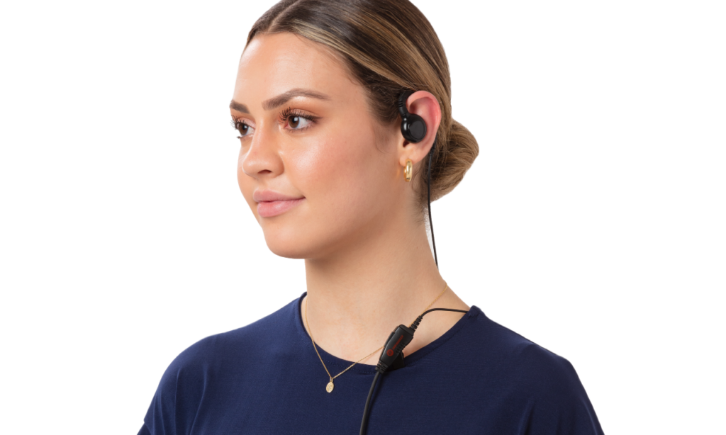 one_wire_s_headset_retail_woman_3_5 - EarHugger®